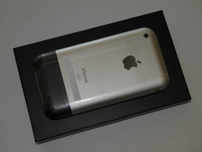 Apple 2G First Generation (BRAND NEW, FACTORY SEALED, UNACTIVATED ...