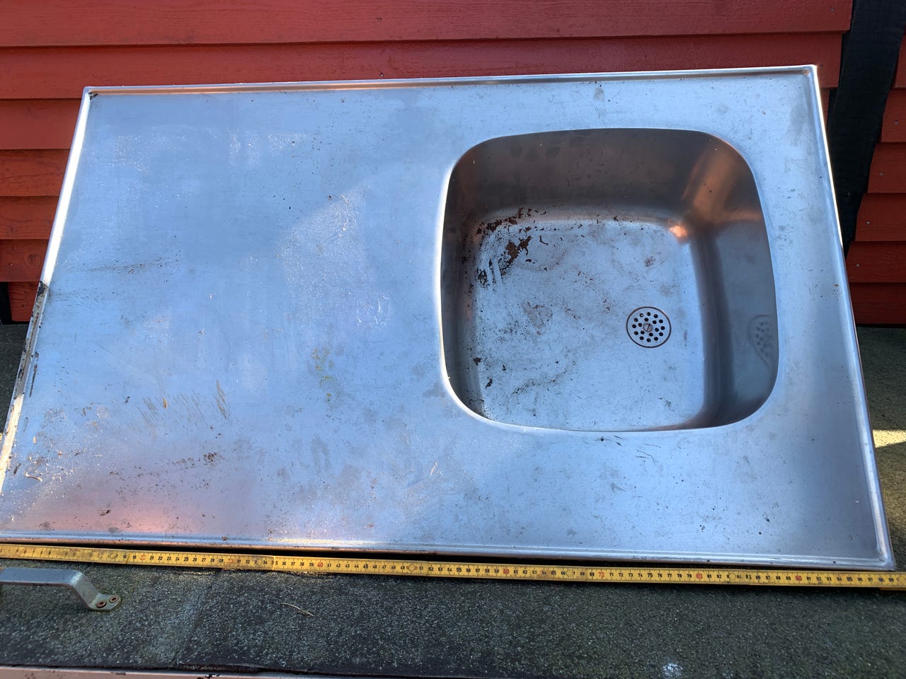 Rustfri bordplade med vask | DBA