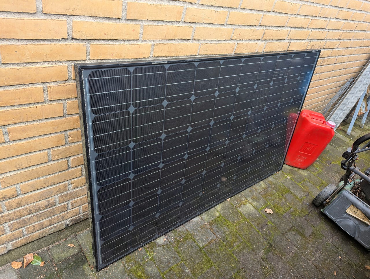 Solcelle med inverter | DBA