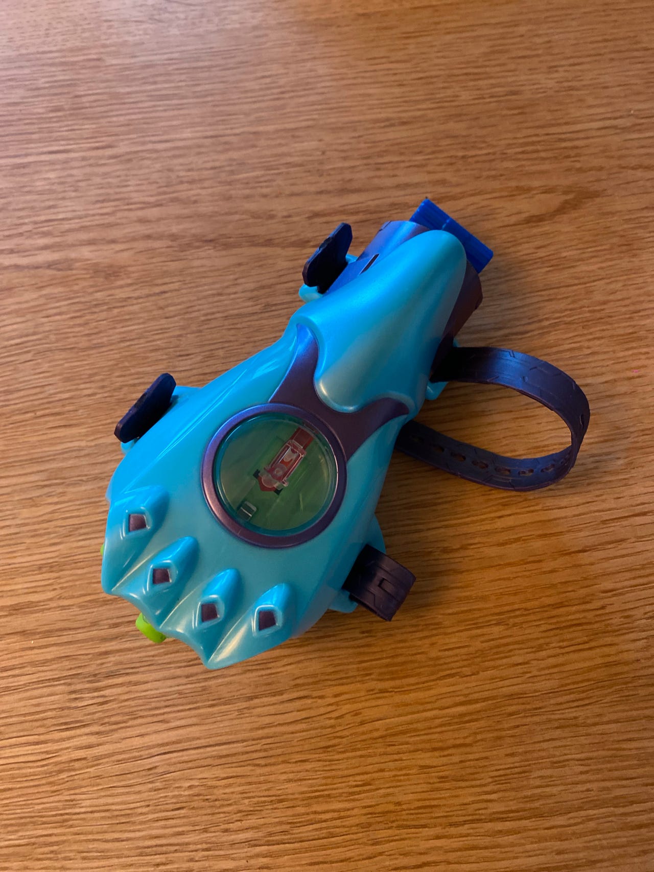 Transformers EarthSpark Cyber-Sleeve Blaster | DBA