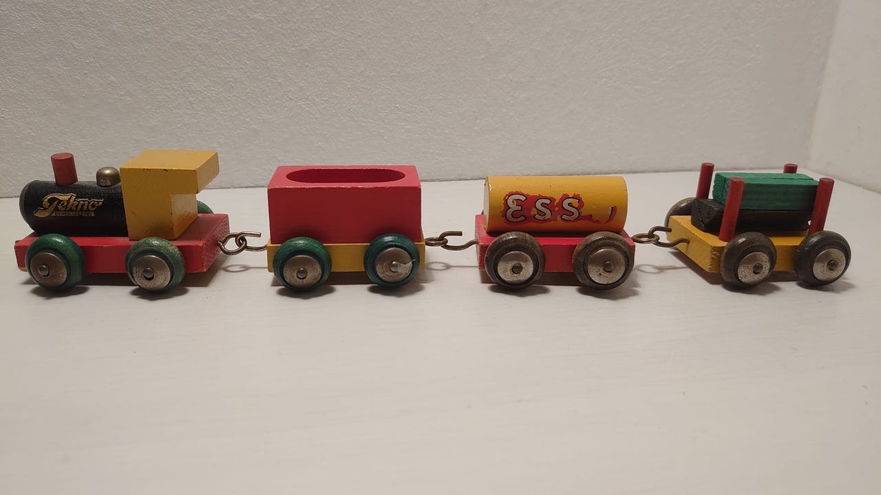 Legetøj, Tekno. Miniature tog m. 3 vogne. 1950-60. | DBA