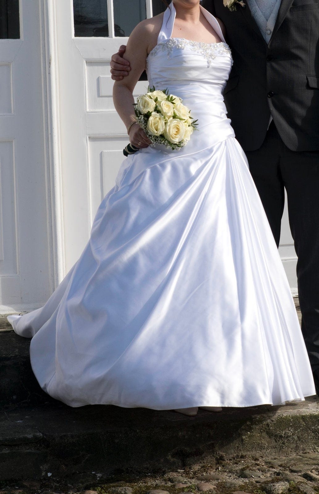 Brudekjole, str. 38, Næsten som ny | DBA