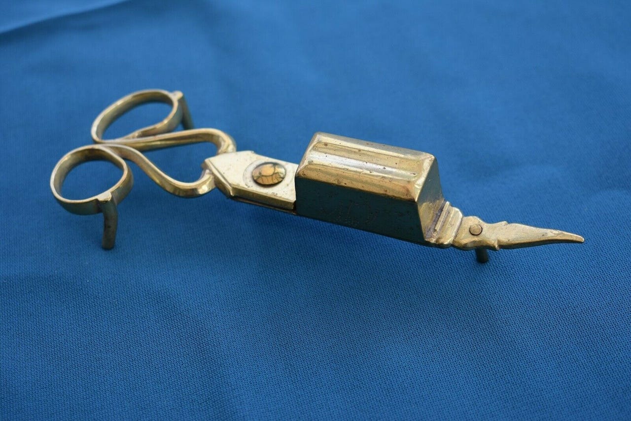 Lyseslukker - antik - mærket: AW, messing, 120 år gl. | DBA