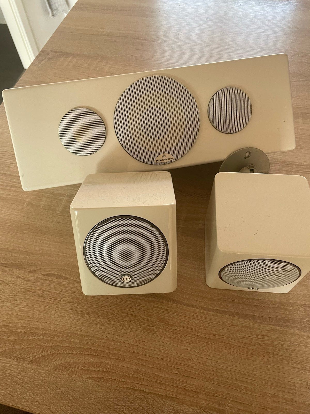 Anden højttaler, Monitor Audio, Radius 45 og Radius 180 | DBA