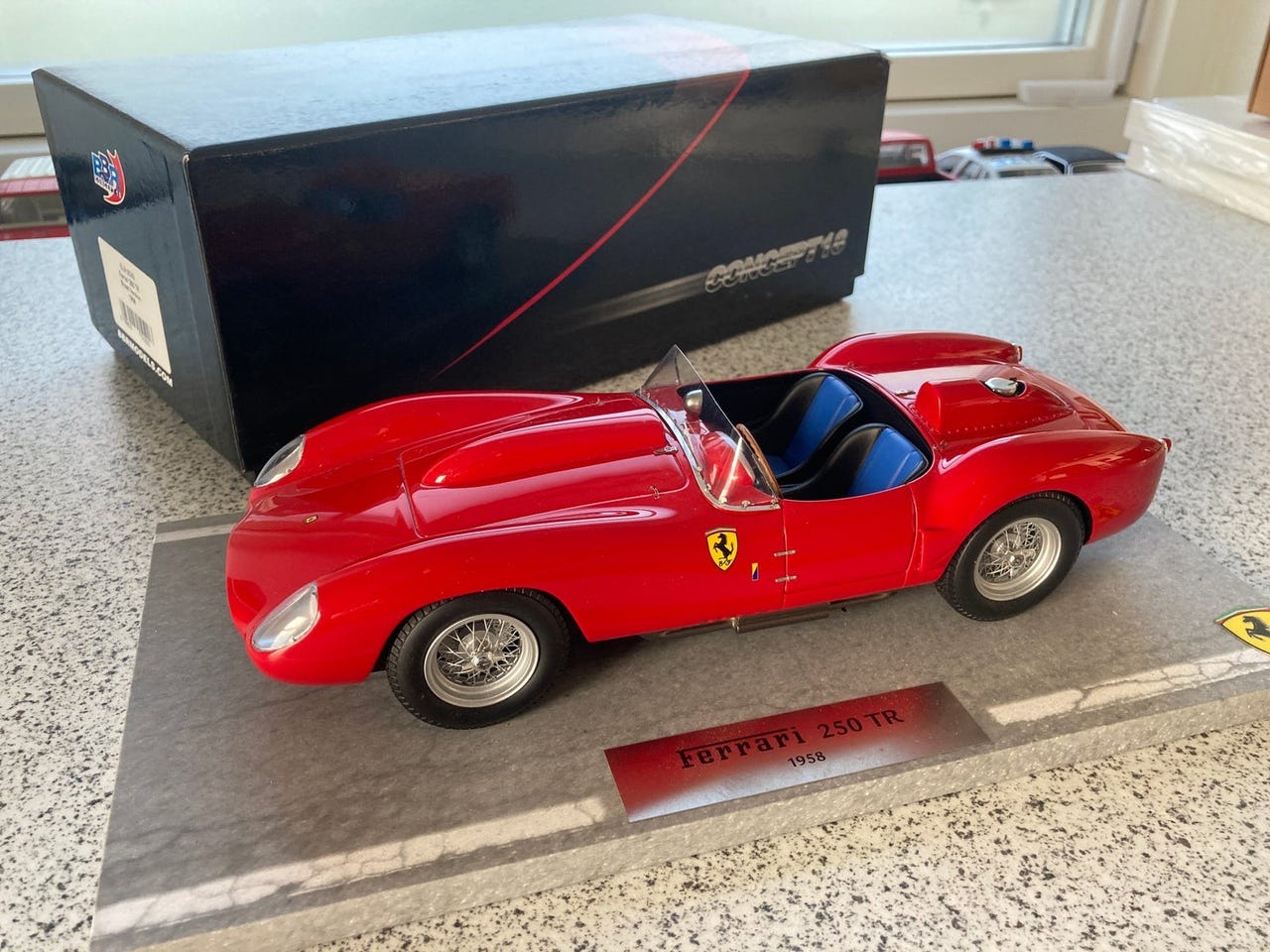 Modelbil, Ferrari 250 TR 1958 1/18, skala 1:18 | DBA
