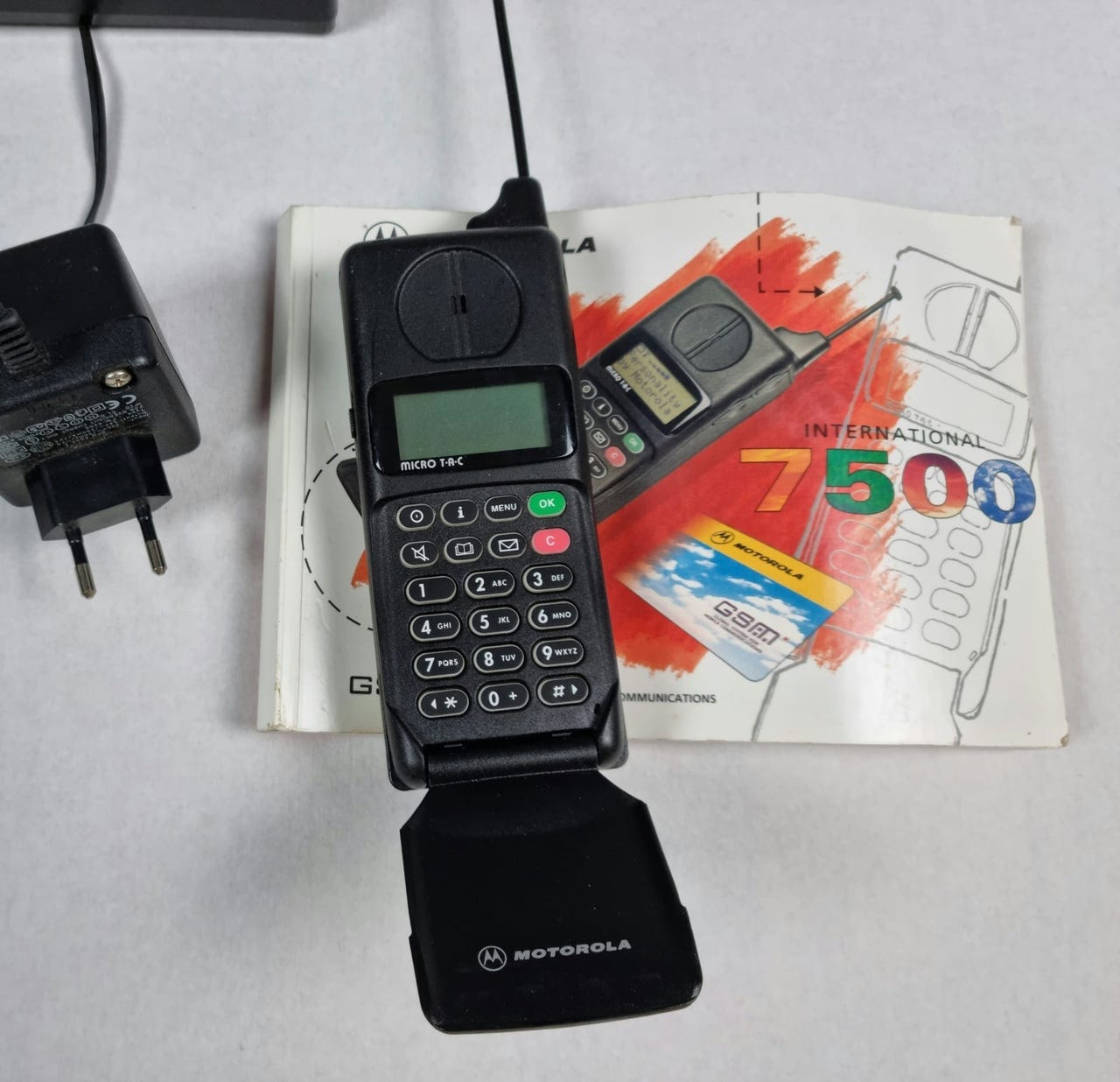 Køb Motorola 7500 international, Rimelig | Bilerbrugte.dk