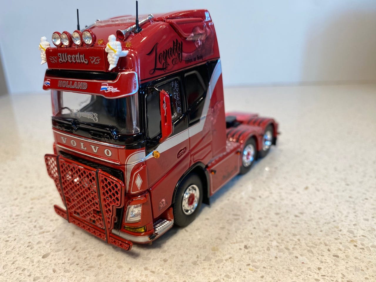 Modellastbil, Tekno Weeda Mayens M.C., skala 1:50 | DBA