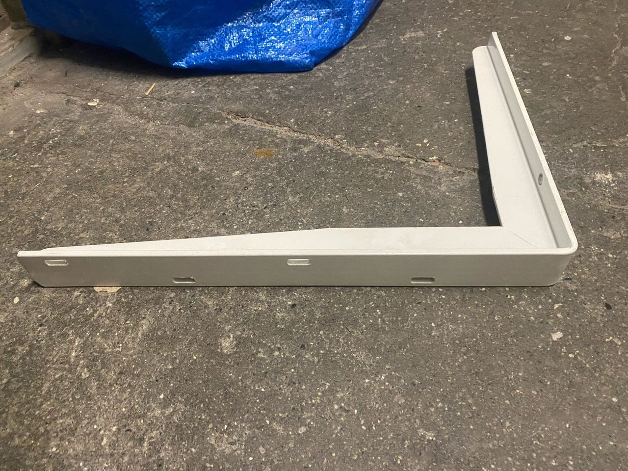 Hyldeknægt. Stor hylde/bord ophæng, Metal | DBA