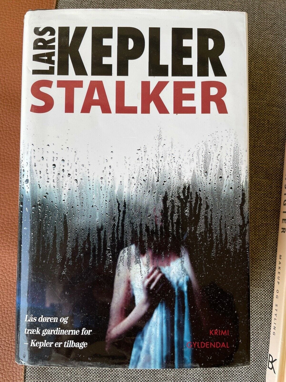 Stalker, Lars Kepler, genre: krimi og spænding | DBA