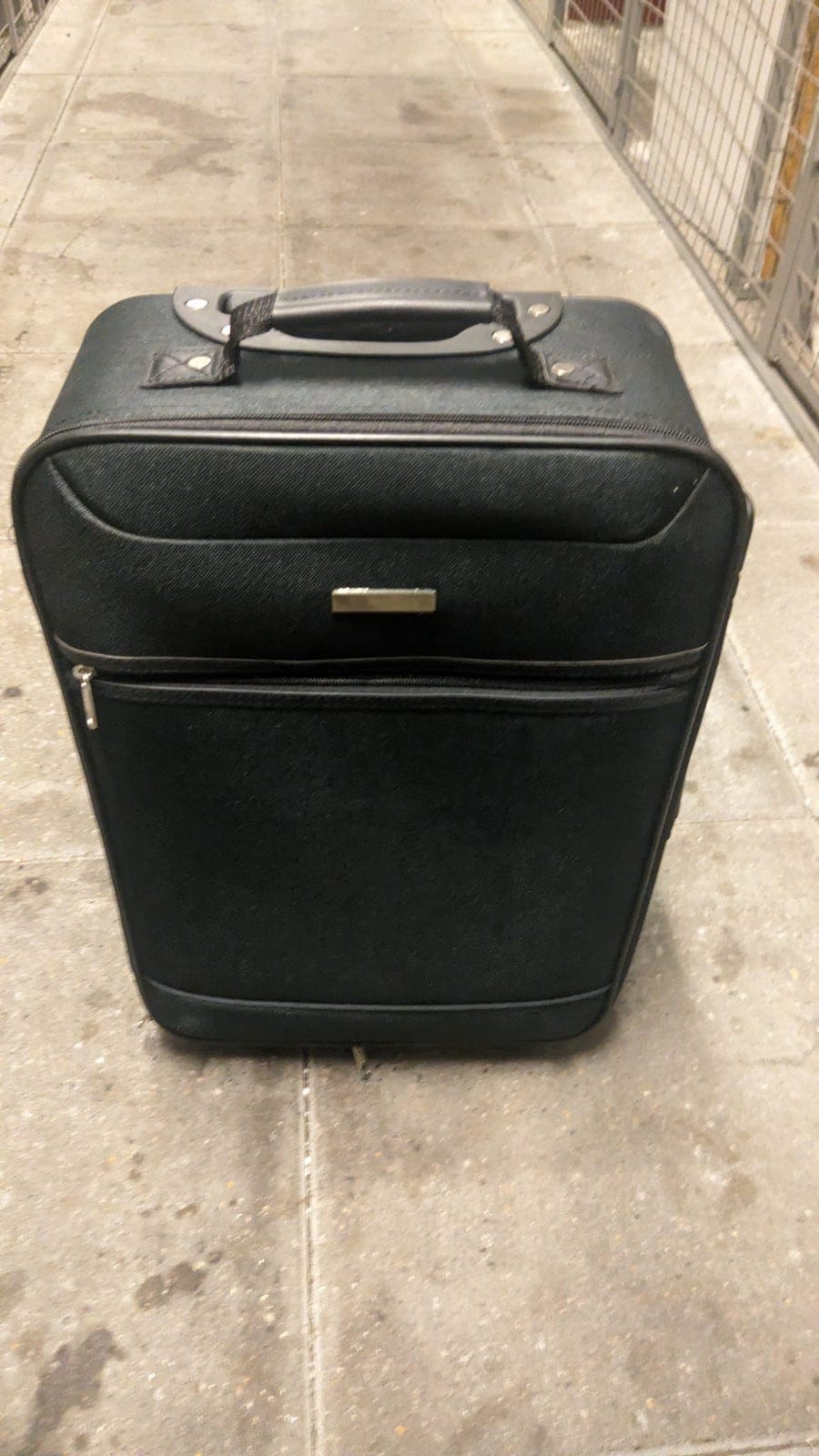 Kuffert, Primark, b: 35 l: 18 h: 55 | DBA