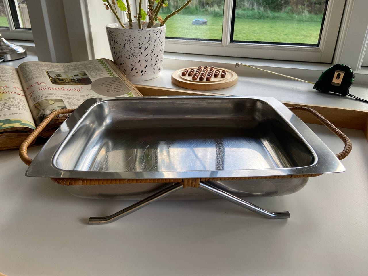 Rustfrit fad med stativ, Lundtofte | DBA