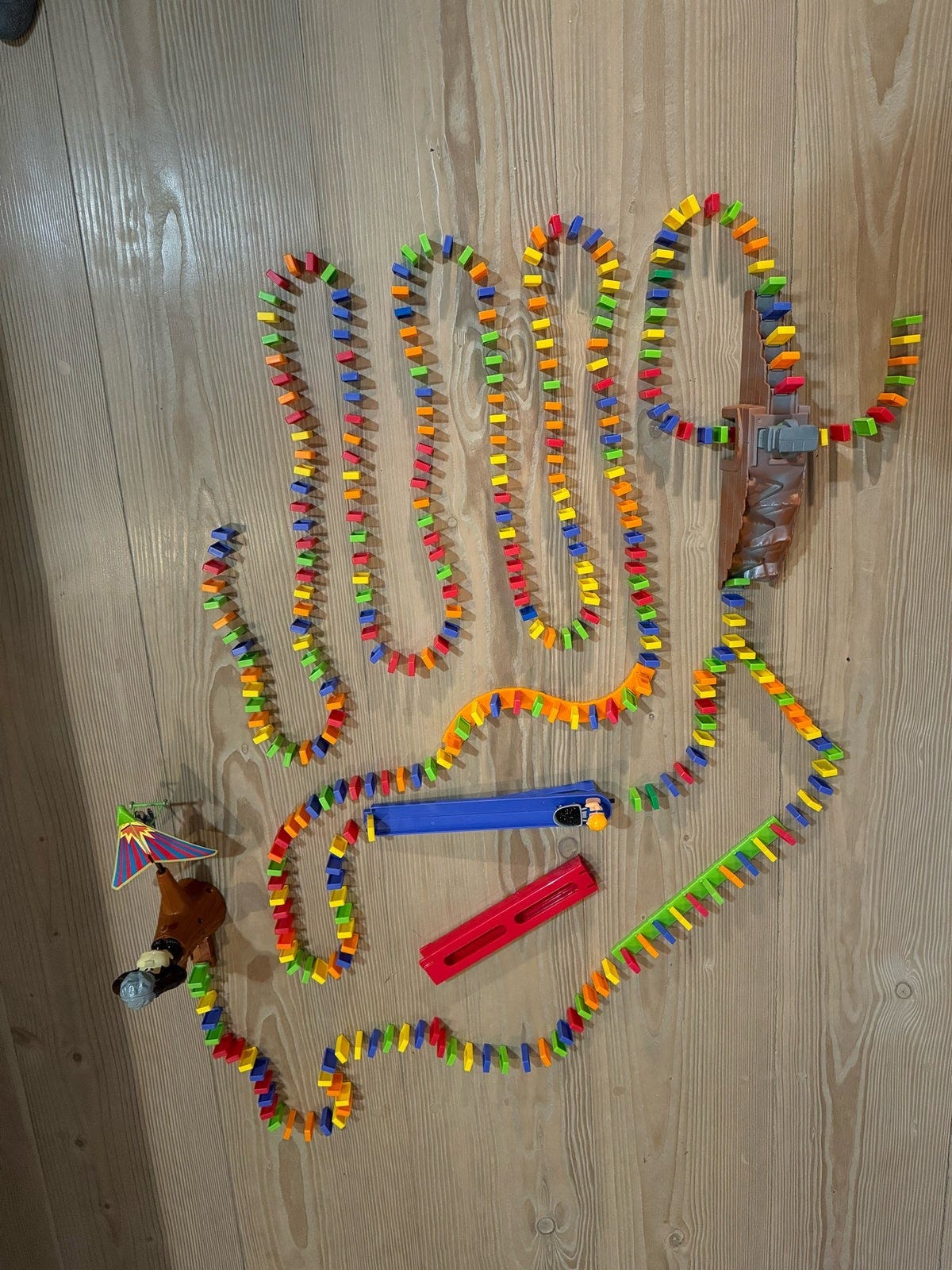 Domino spil til mange timers leg, Domino, andet spil | DBA