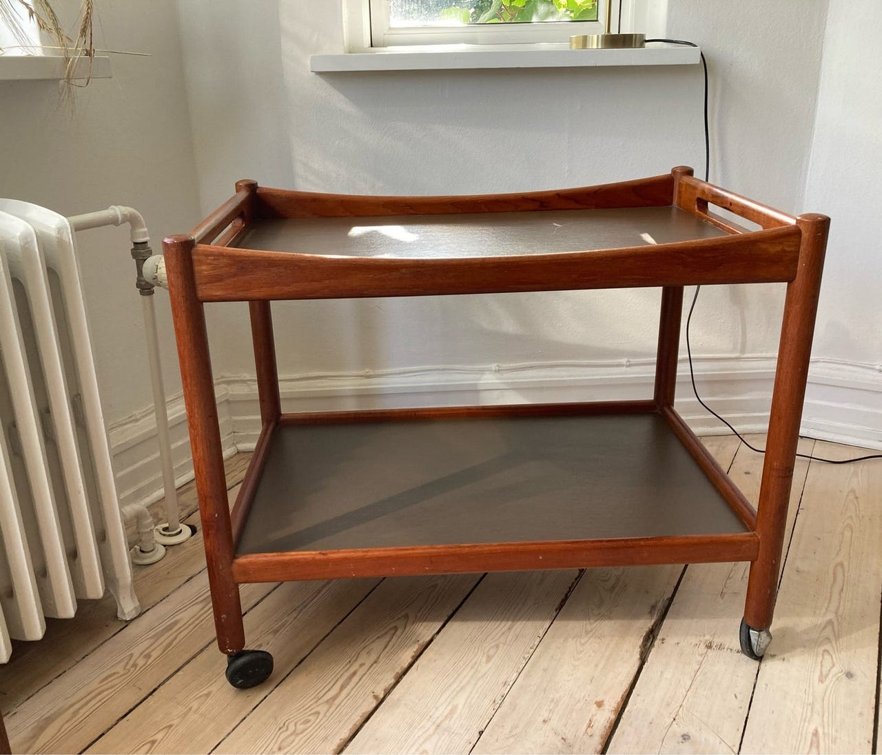 Hans J. Wegner, Rullebord , Serveringsvogn | DBA