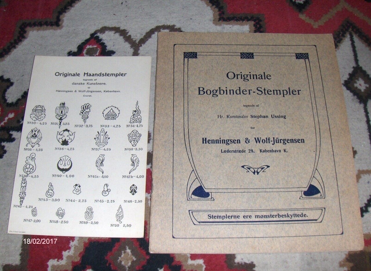 ORIGINALE BOGBINDER-STEMPLER - 1908, STEPHAN USSING, emne: anden ...