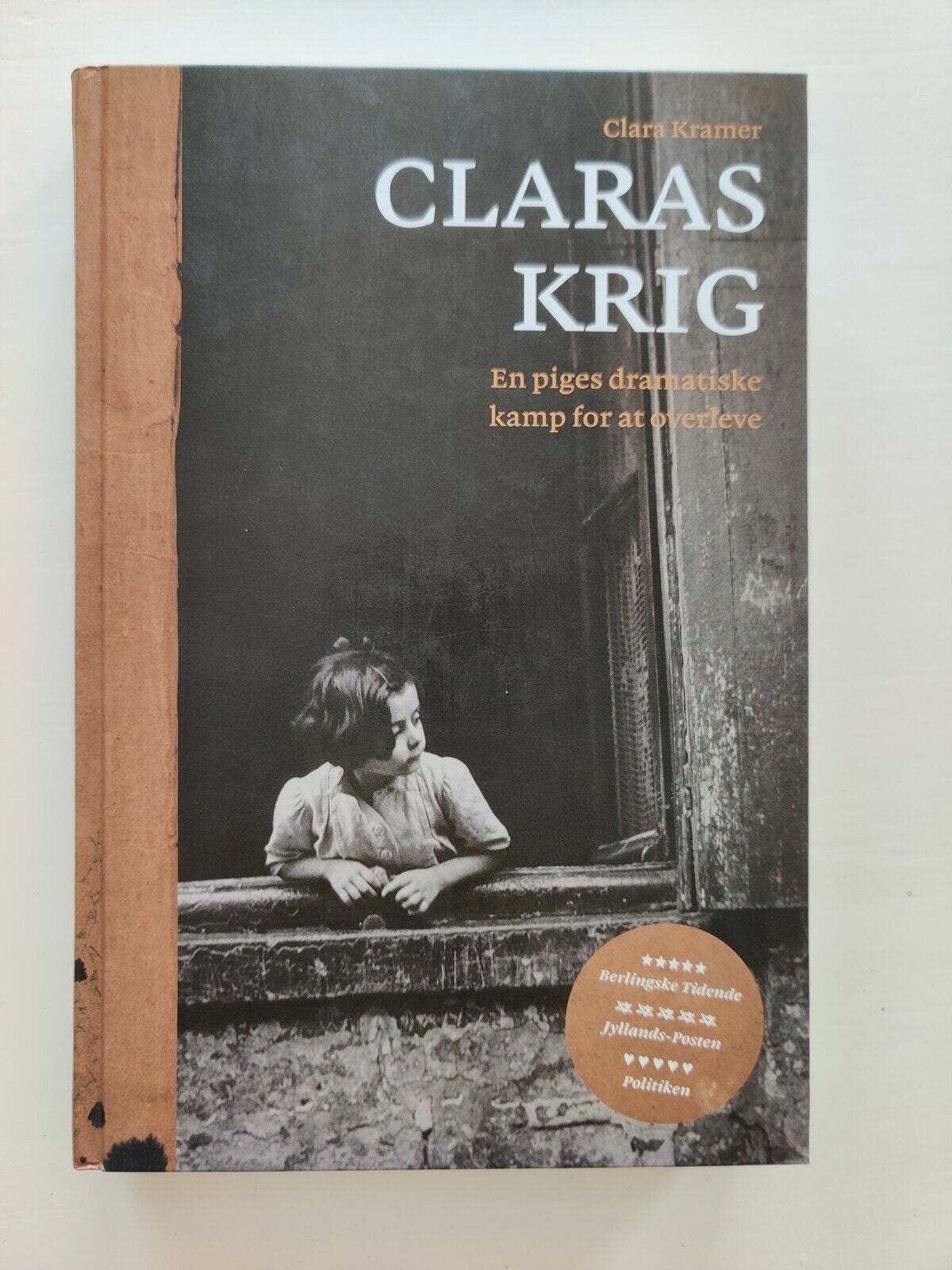 Claras Krig, Clara Kramer og Stephen Glantz, genre: biografi | DBA