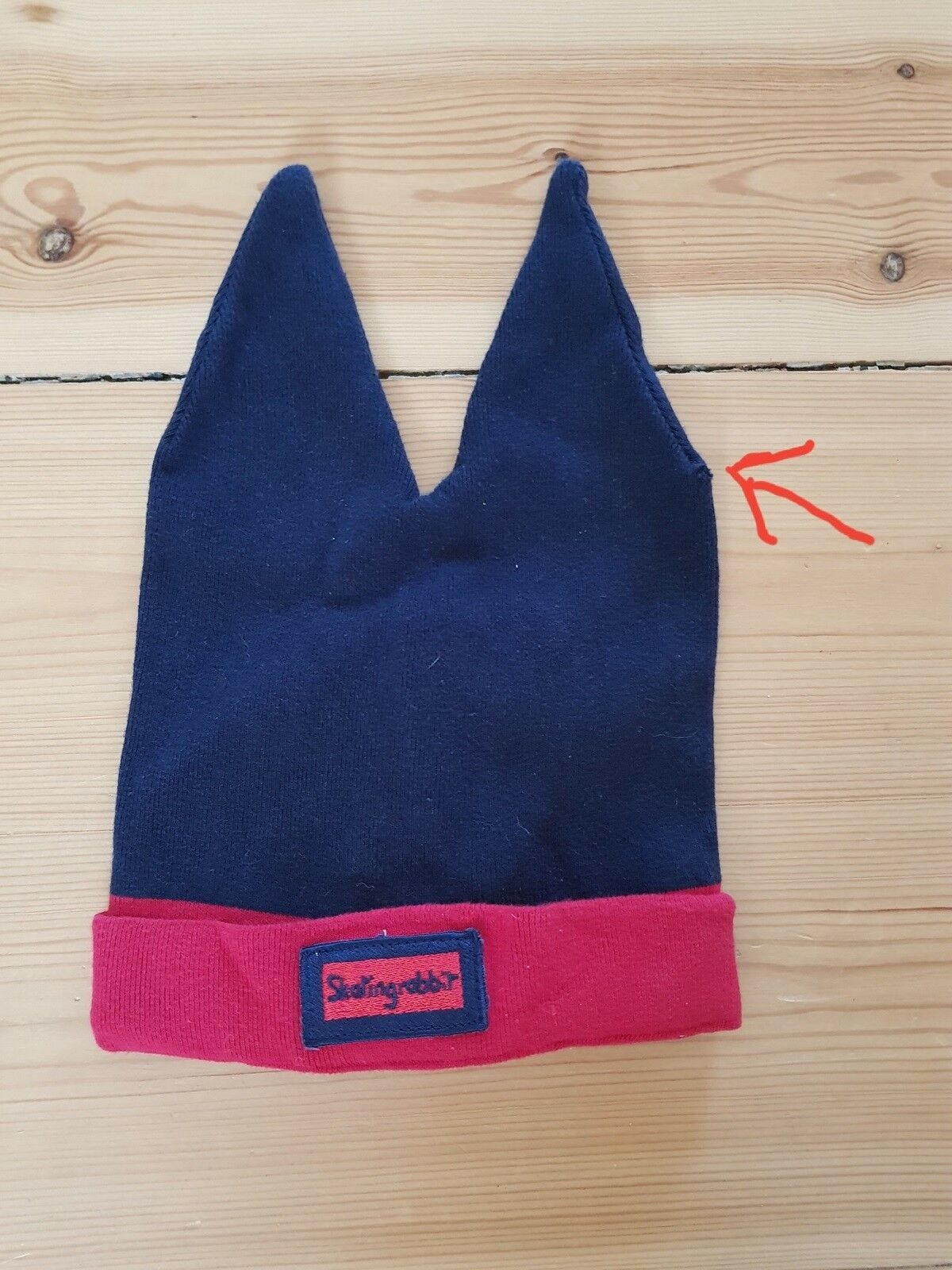 Hue, Hue, Skating Rabbit | DBA