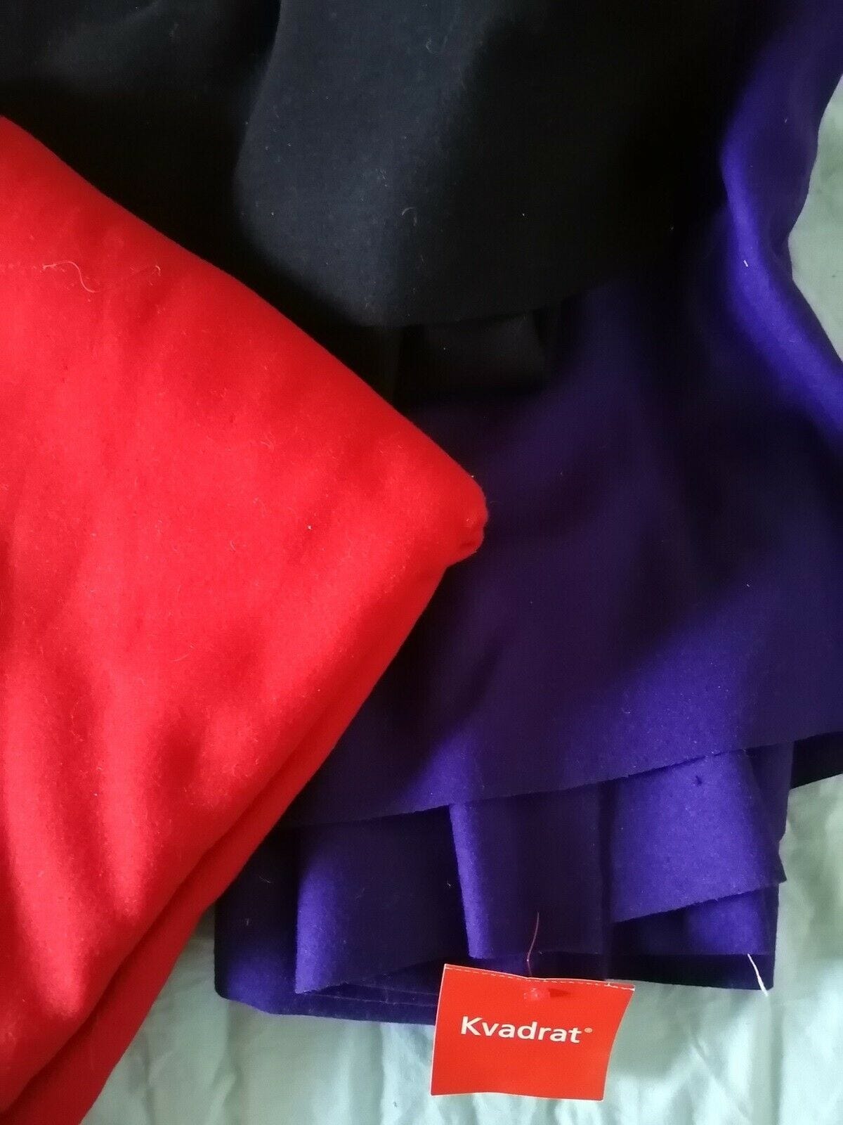 Møbelstof, Divina fra Kvadrat - dyblilla | DBA