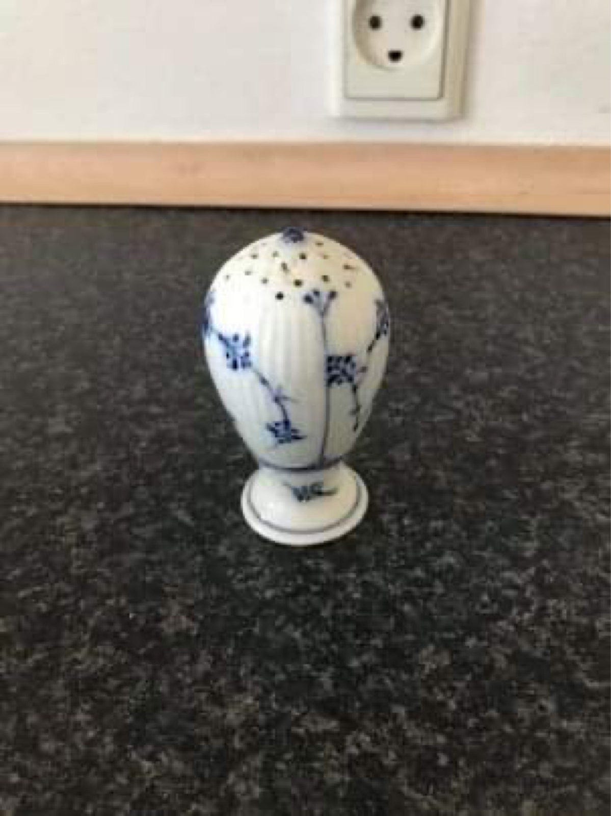 Porcelæn, Salt eller peber bøsse , B & G riflet | DBA
