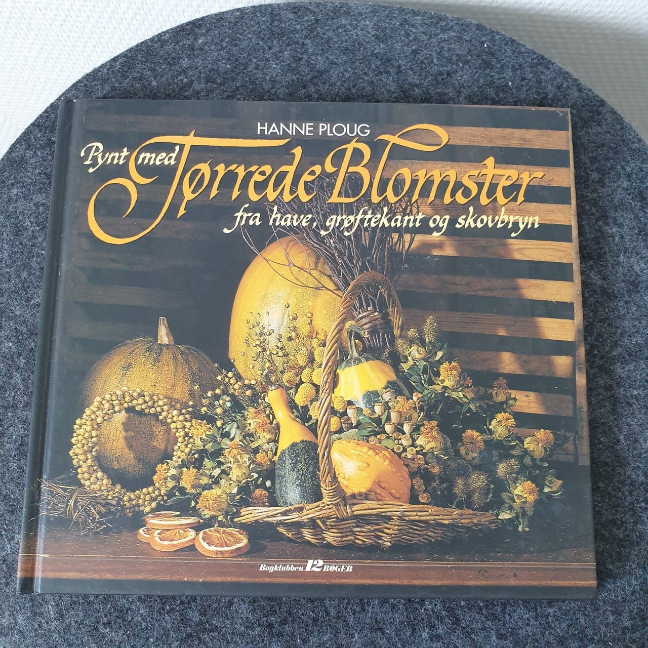 Pynt med tørrede blomster fra haven, grøftekanten | DBA