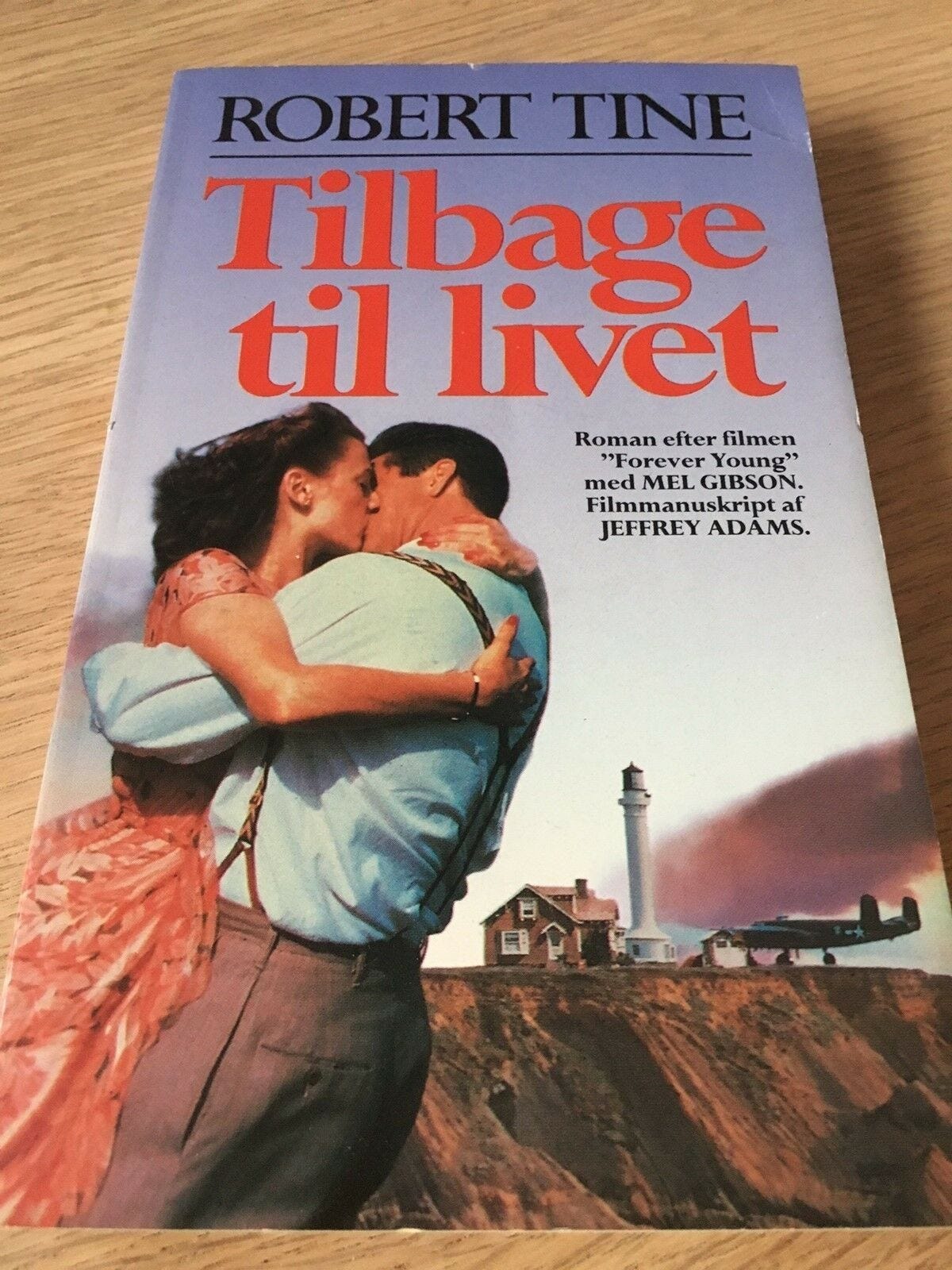 Tilbage til livet, Robert Tine, genre: romantik | DBA