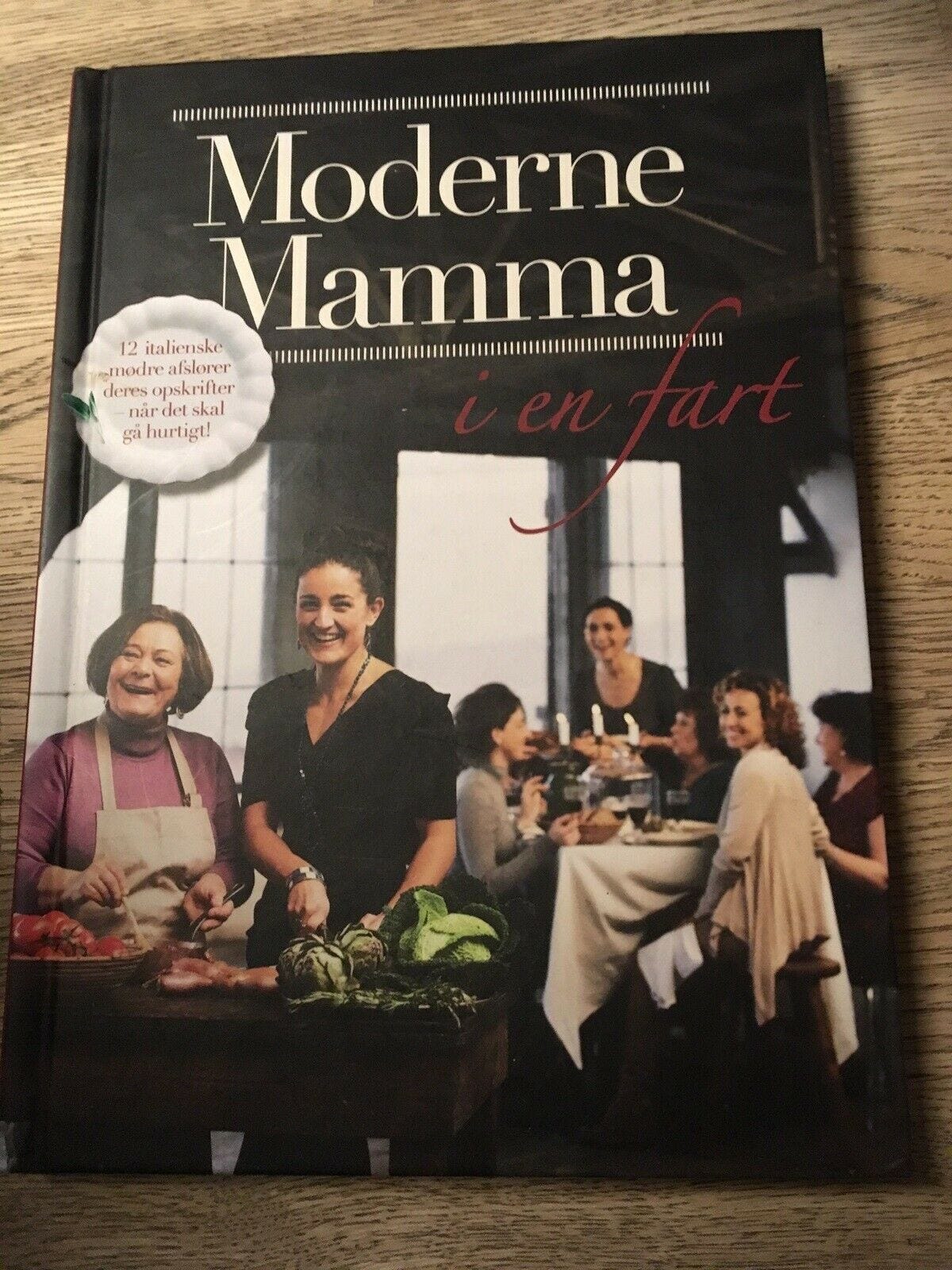Moderne Mamma i en fart, emne: mad og vin | DBA