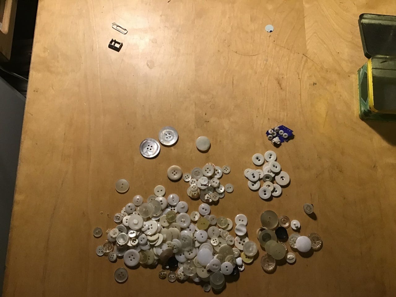 Knapper, Perlemorsknapper ,lærredsknapper mm | DBA