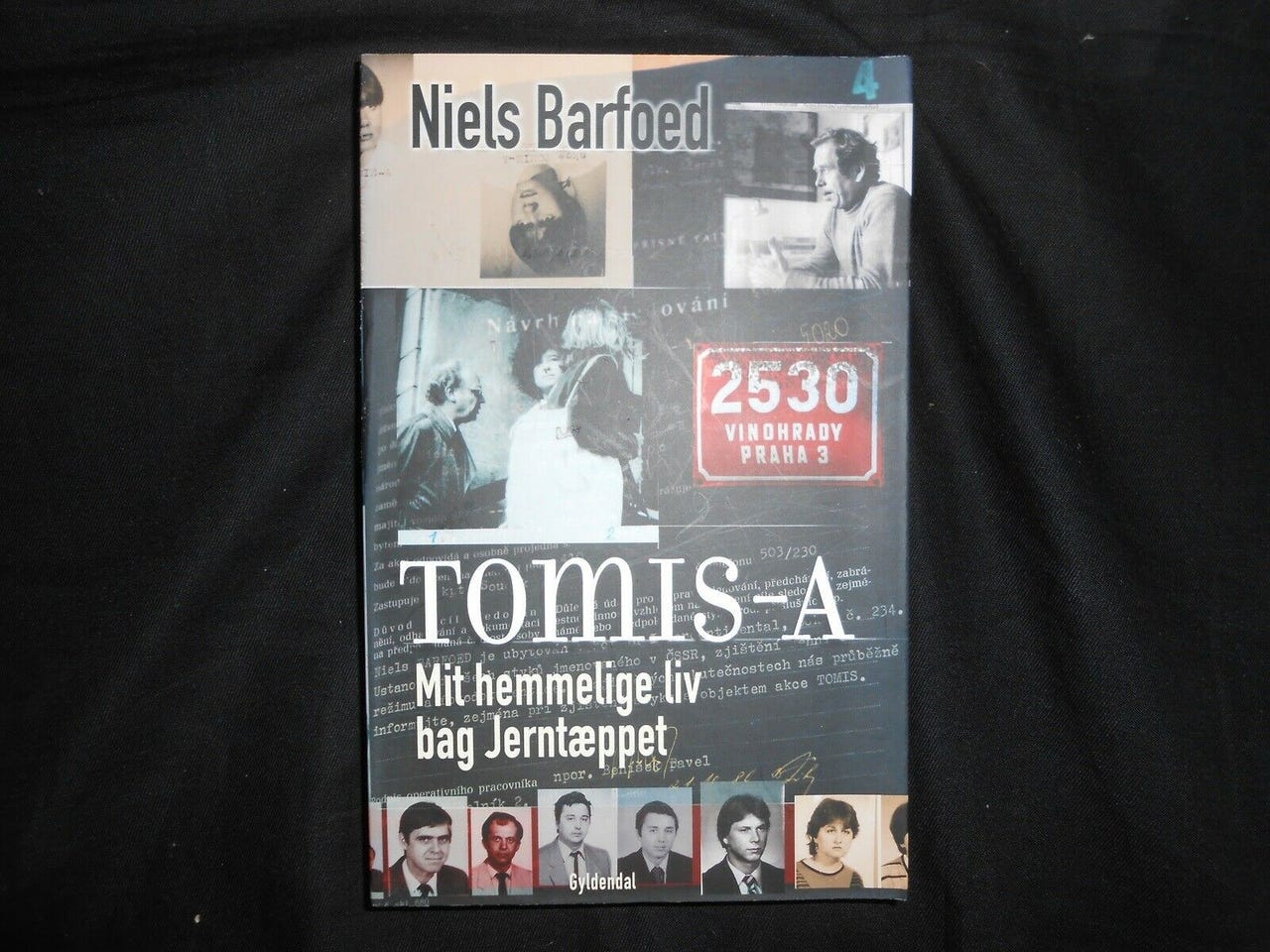 Tomis-A Mit hemmelige liv bag Jerntæppet, Niels Barfoed, emne: historie ...