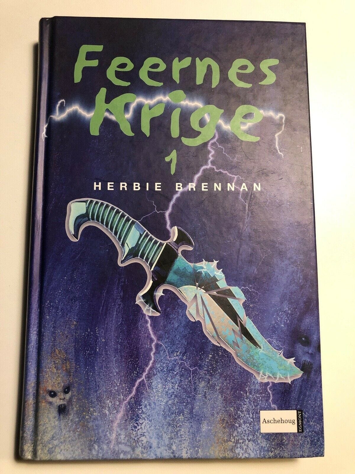 Feernes krige 1, Herbie brennan, genre: fantasy | DBA