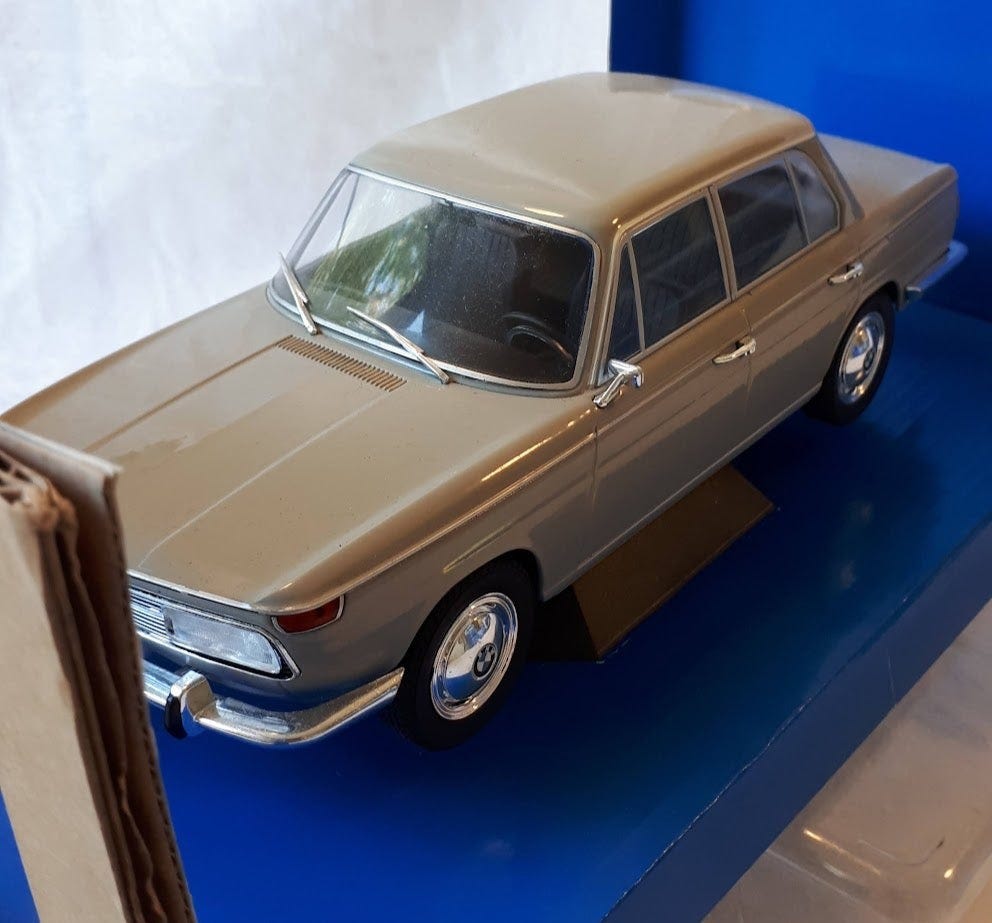 Modelbil. BMW 2000 Tilux Type 121 1966. Model Car Group. 1:18 | DBA