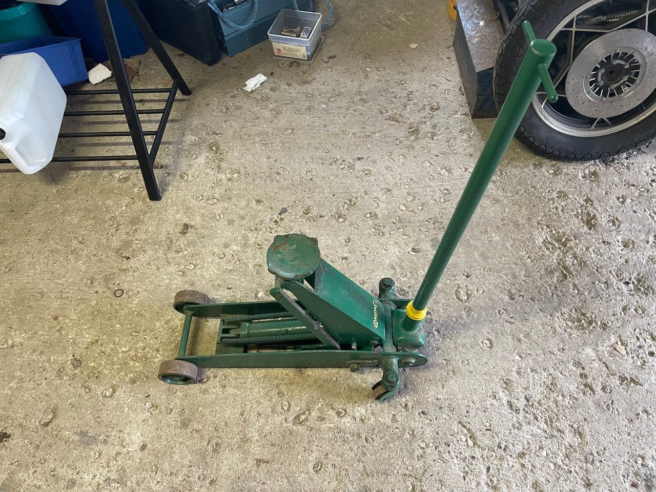 Donkraft, Compac | DBA