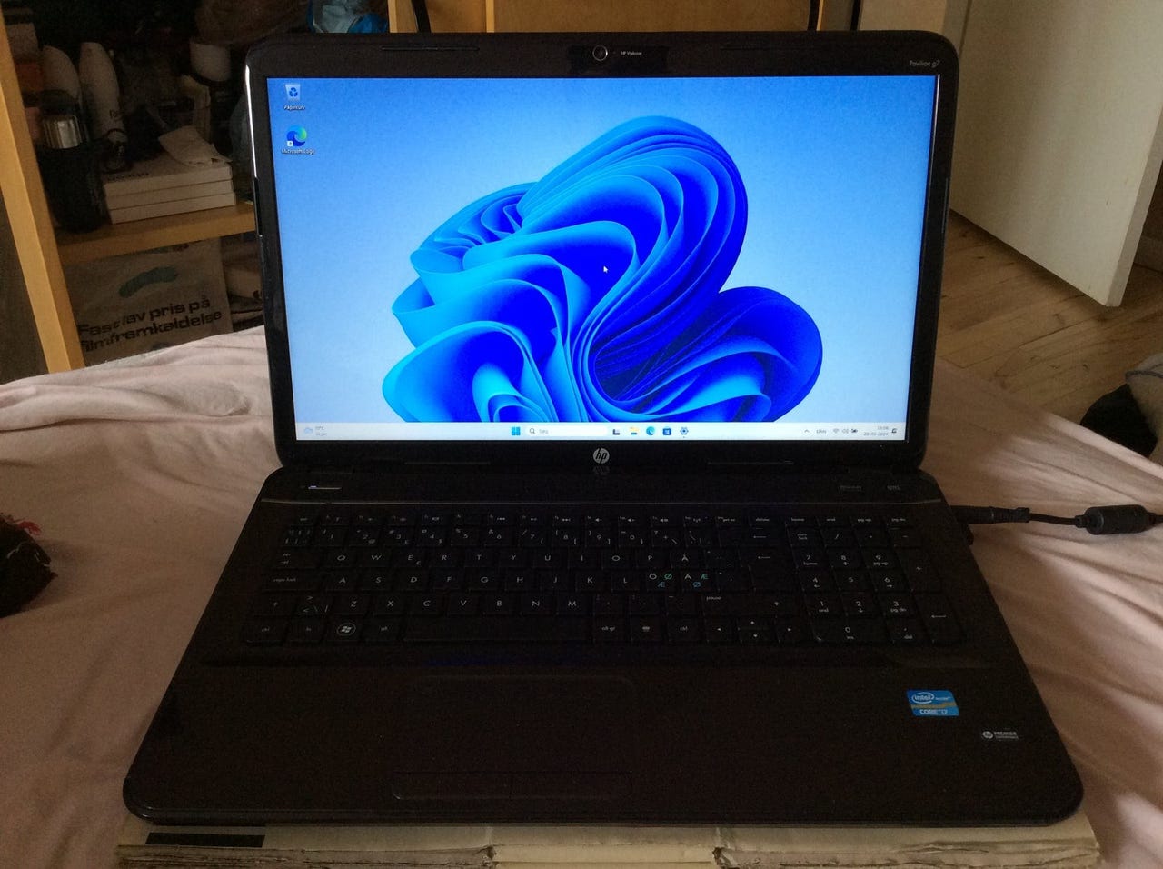 HP pavillion G7 notebook pc, Intel® Core™ i7-3740QM 2.70 GHz, 8 GB ram ...