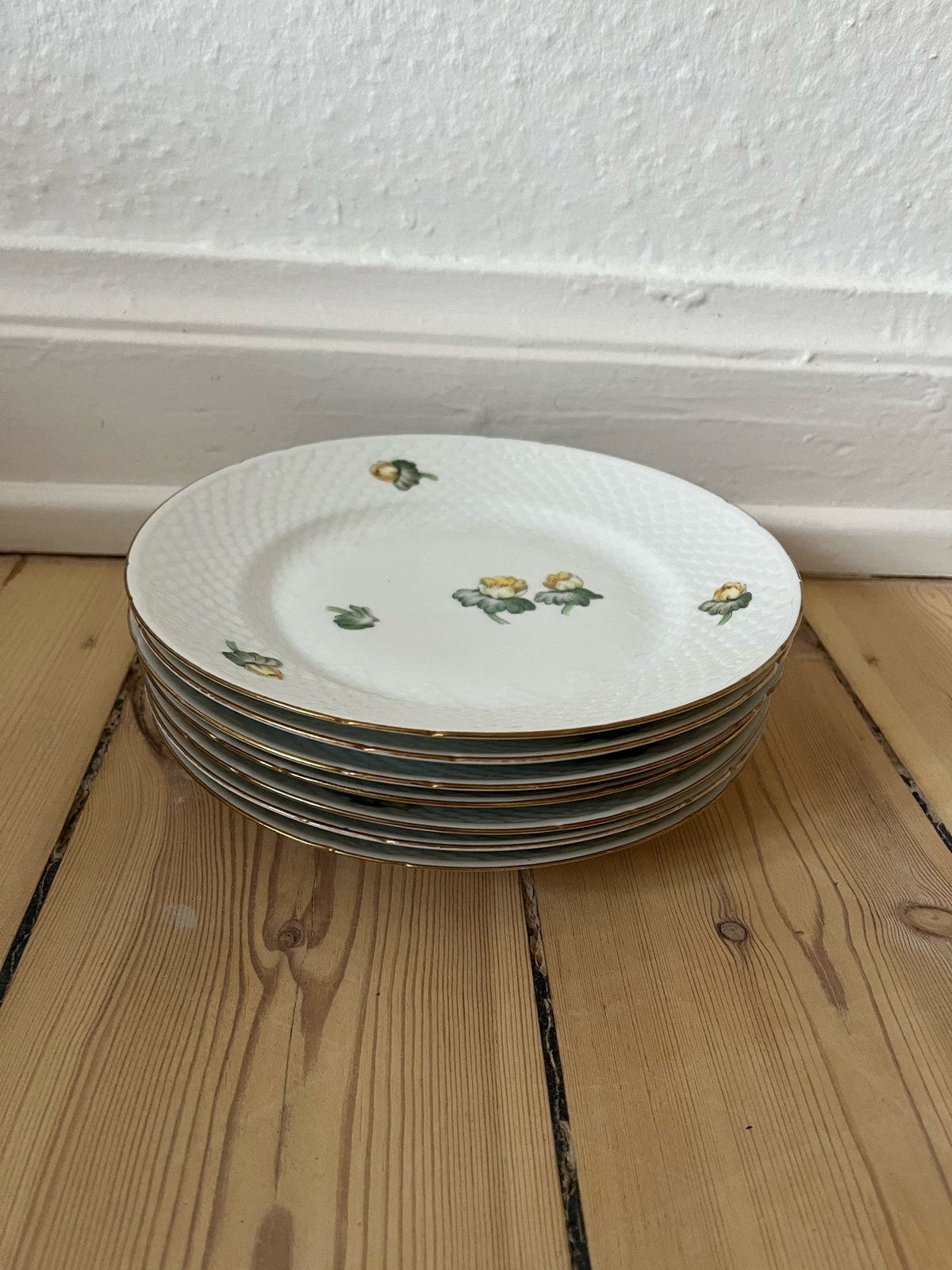 Porcelæn, Tallerkner, frokost tallerkner | DBA