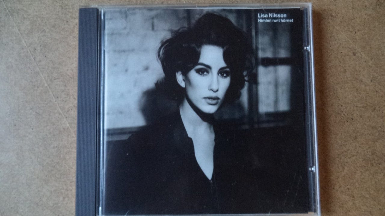 Lisa Nilsson ** Himlen Runt Hörnet : | DBA