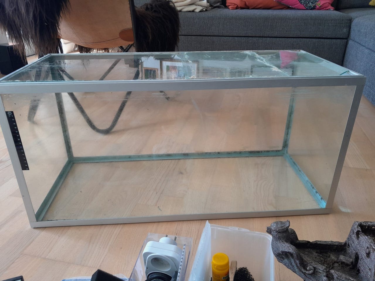 Akvarium, 100 liter | DBA