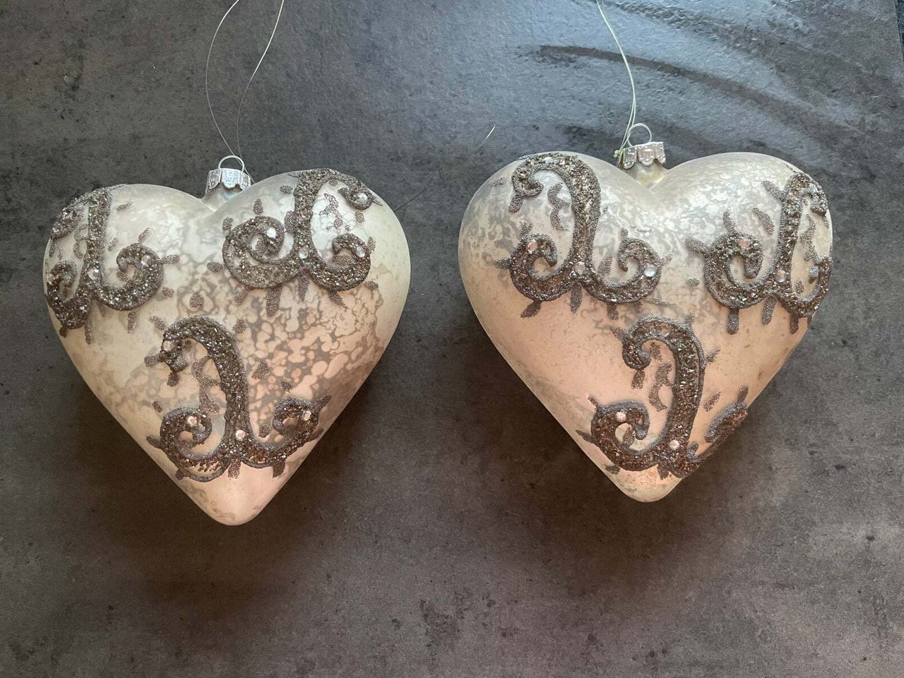 2 Nye flotte hjerter med pynt | DBA