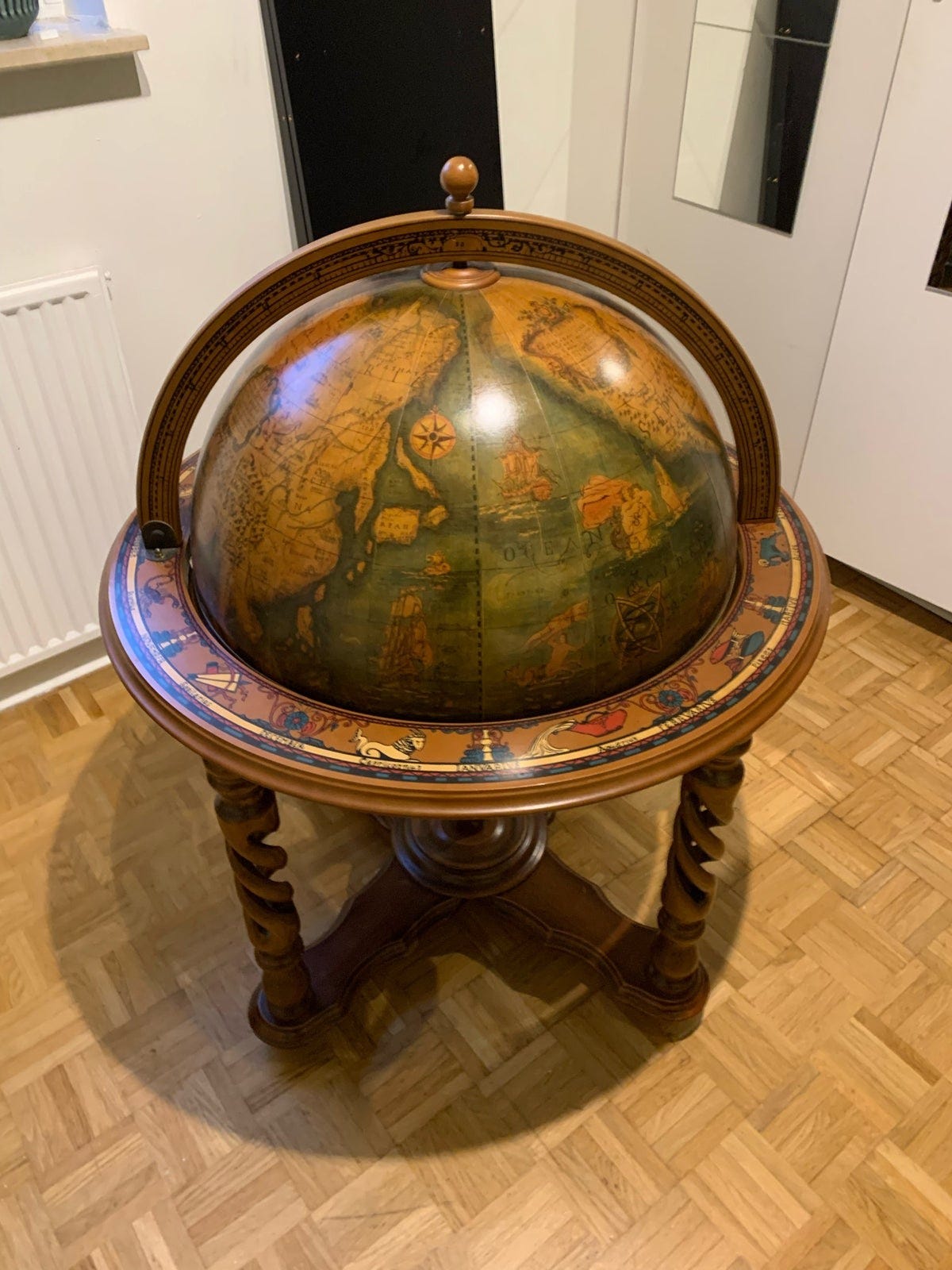 Globus til opbevaring af spiritus eller andet | DBA