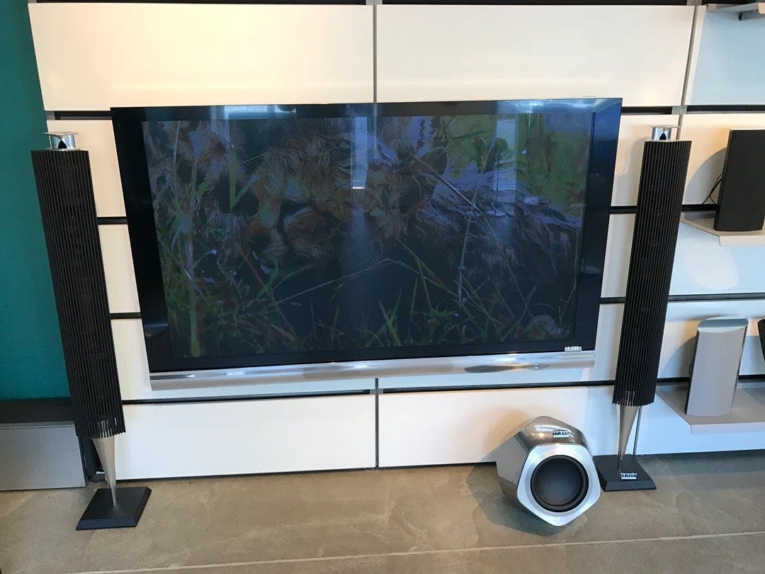 BEOvision 12 NG med BEOsystem 3 | DBA