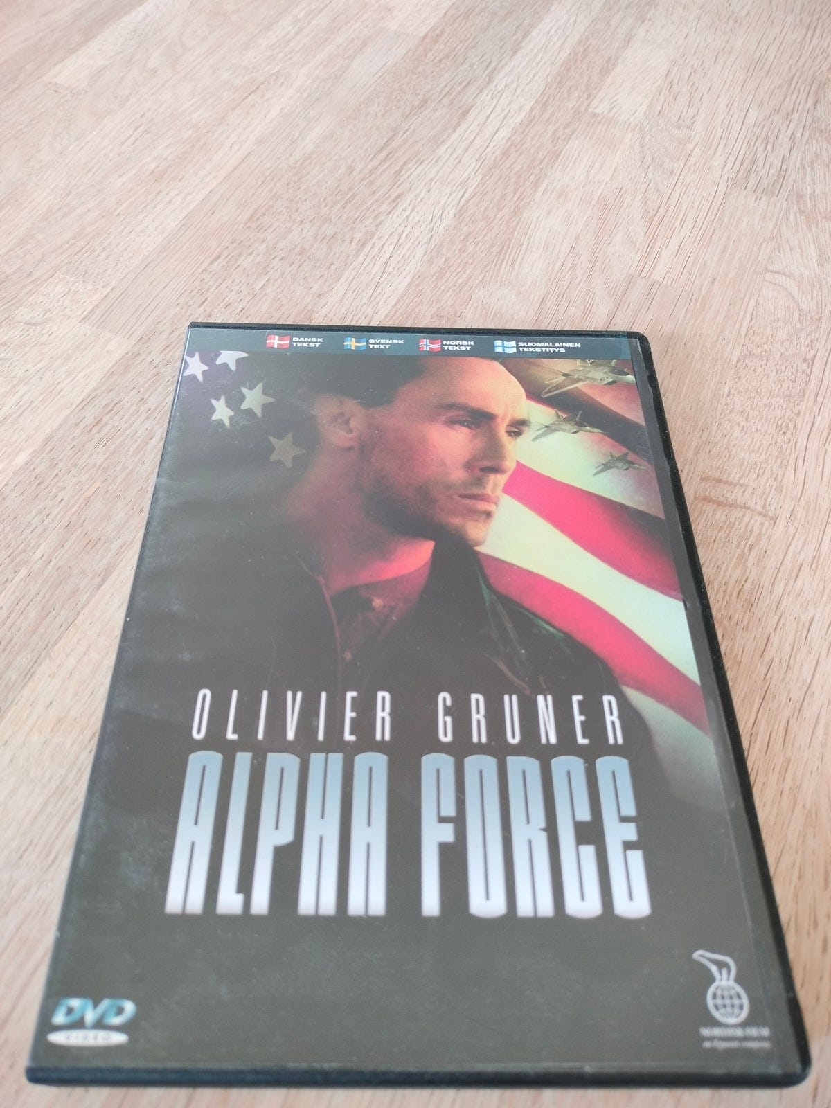 ALPHA FORCE (Originaltitel: Interceptor Force 2), instruktør Phillip J. Roth, | DBA