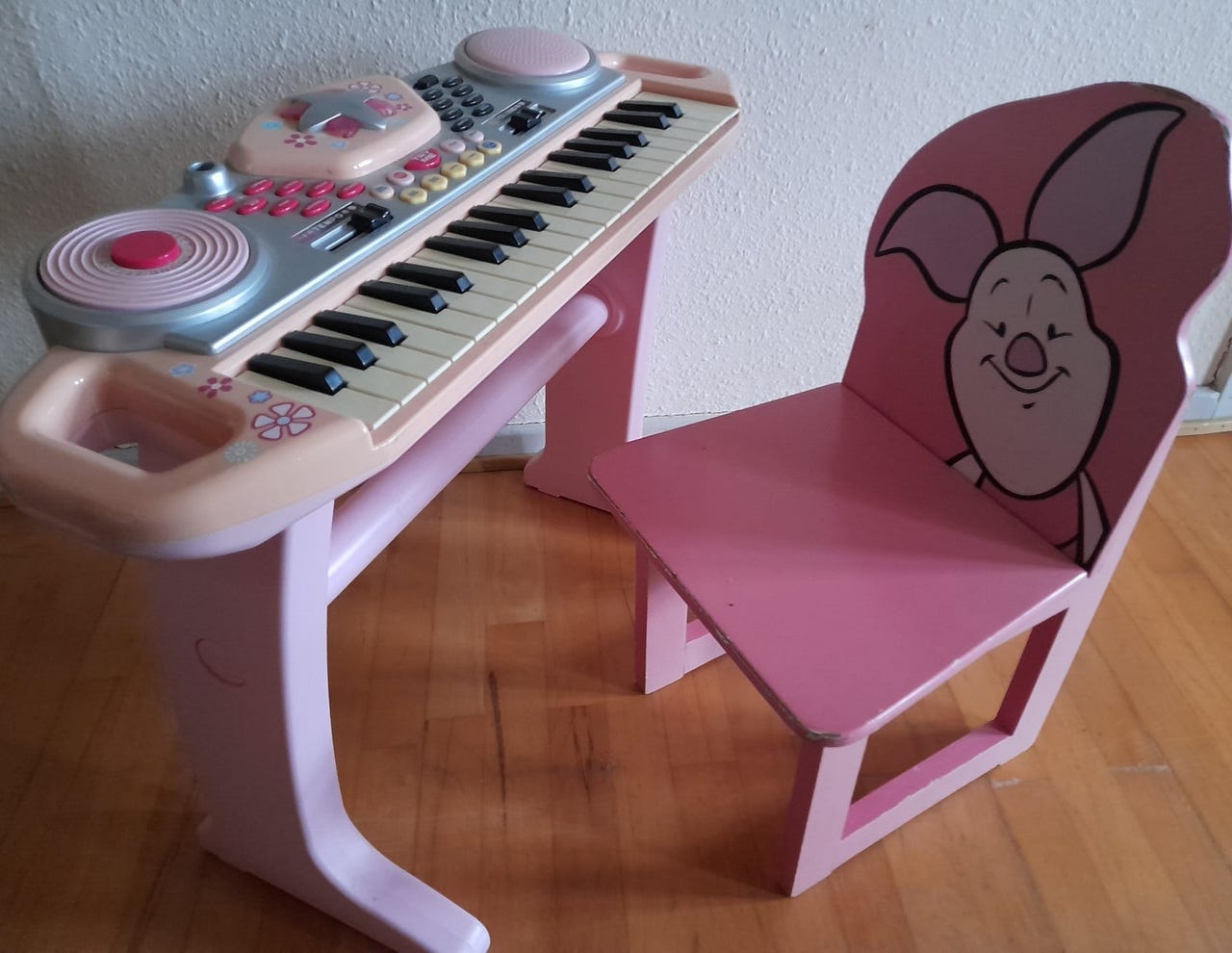 Musikinstrumenter, Lyserød keyboard, Toy-Toy | DBA