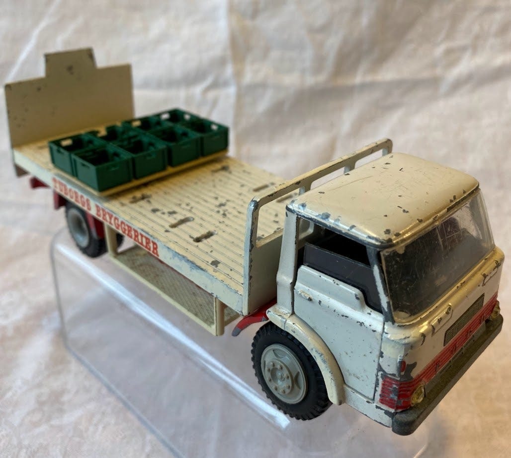 Modellastbil. Tekno. Ford D800. Tuborg. Ølvogn. 1:50 | DBA