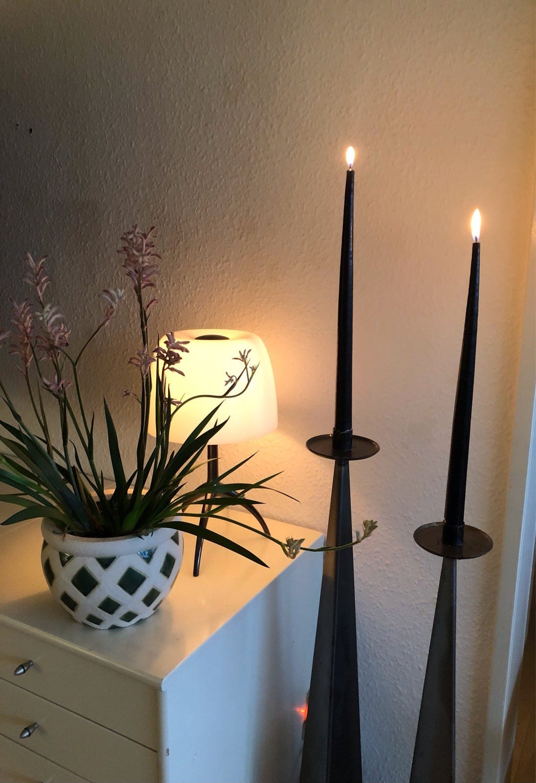 2 vintage gulv-lysestager i smedejern | DBA