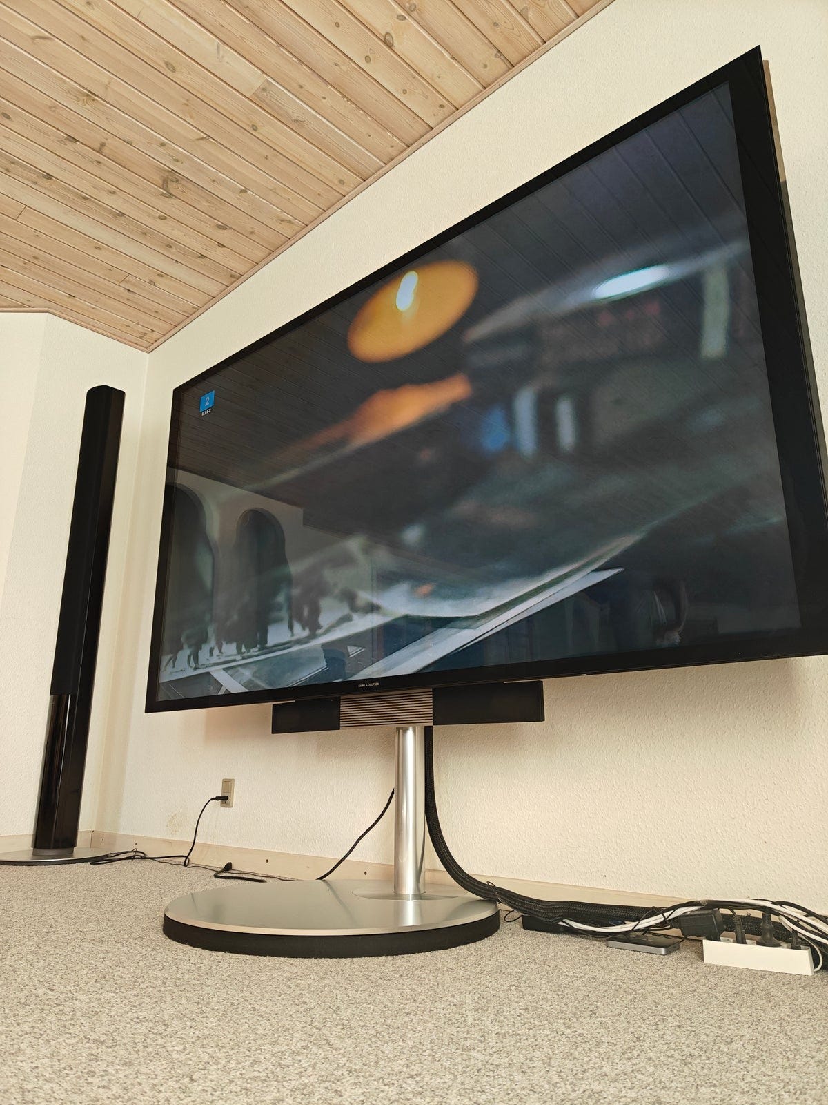 Bang & Olufsen, beovision Avant 85 , mere end 70" | DBA