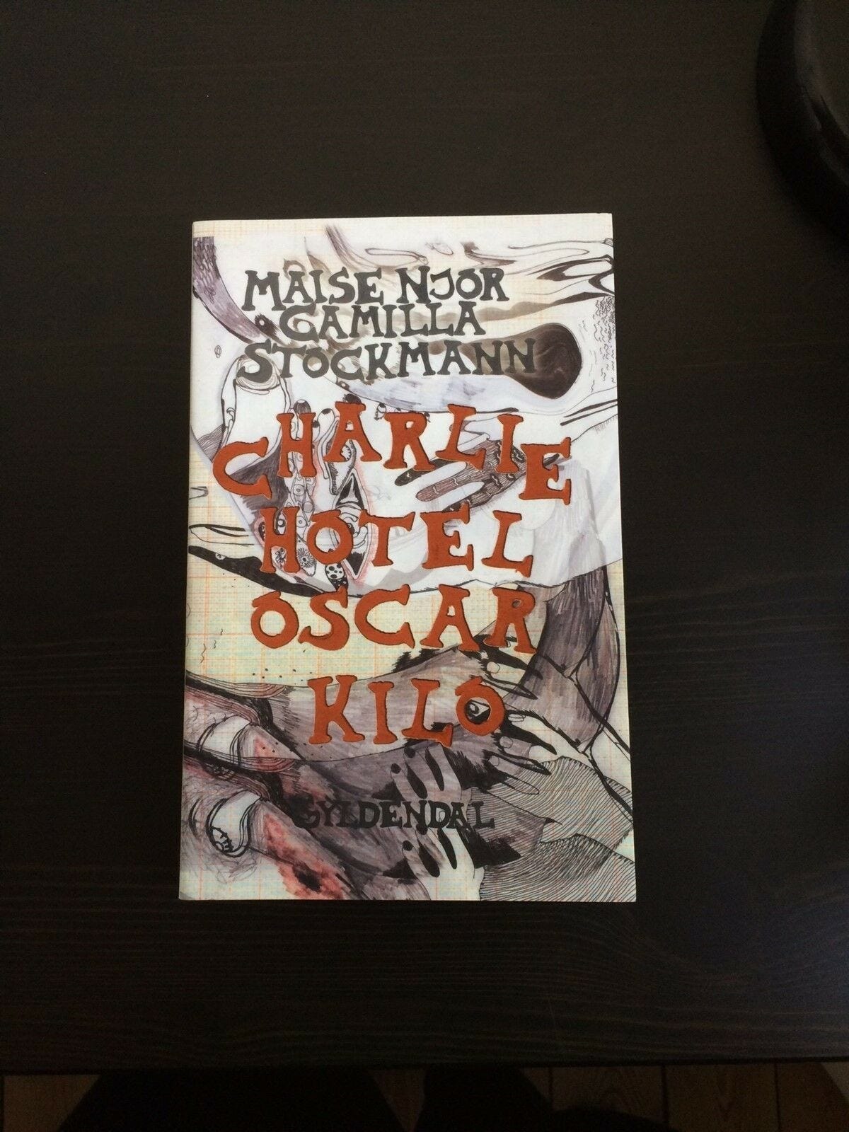 Charlie Hotel Oscar Kilo, Majse Njord og Camilla Stockmann, genre ...