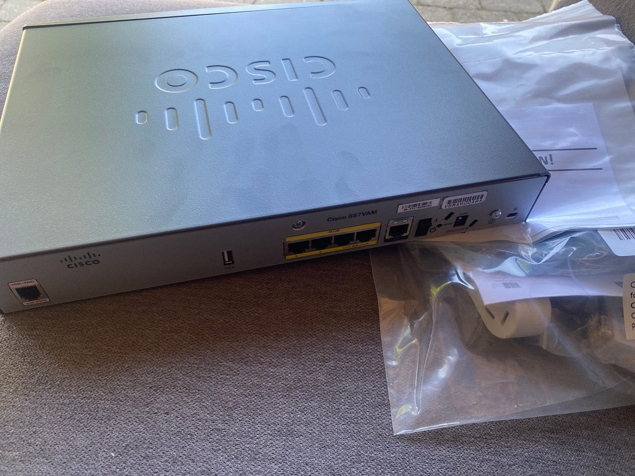 Router, Cisco 887, Perfekt | DBA