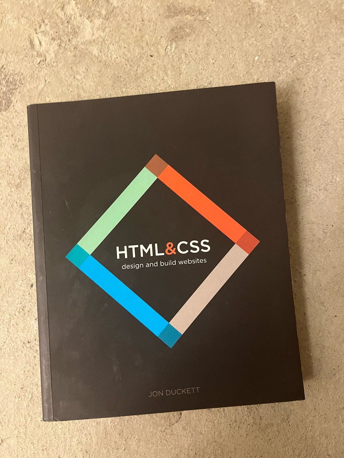 HTML& CSS, Jon Duckett, emne: it og grafik | DBA