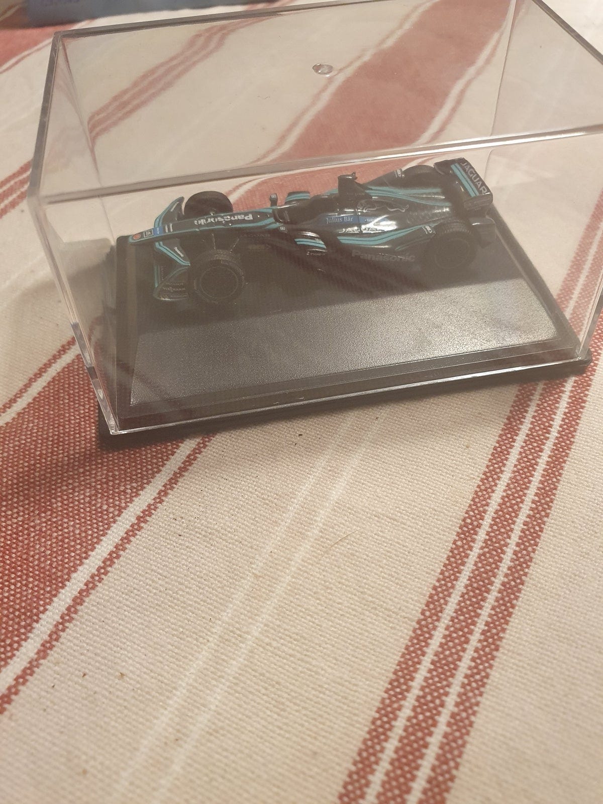 Modelbil, Oxford Jaguar Formula E gen 1, skala 1:76 | DBA