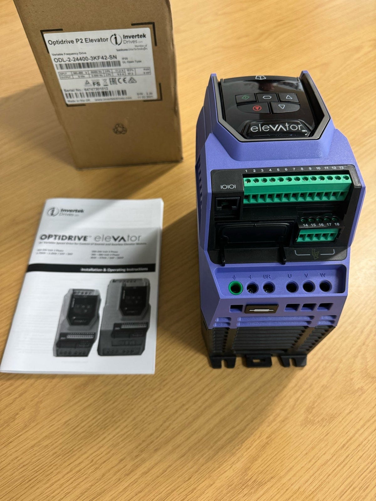 Frekvensomformer, Invertek Drives - Optidrive P2 Elevator - HELT NY | DBA