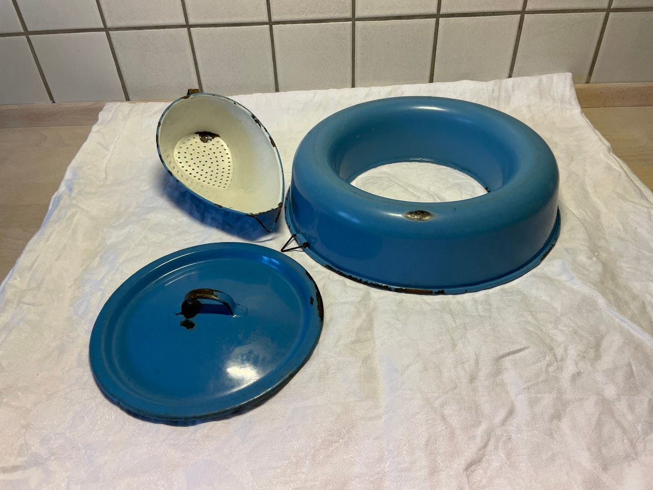 Emalje, Diverse køkkenting | DBA