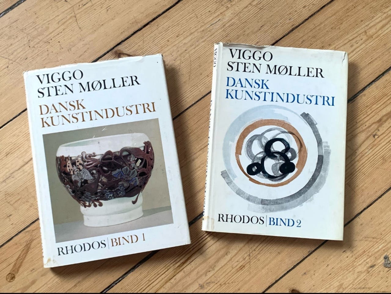 Dansk Kunstindustri, Viggo Sten Møller, emne: design | DBA