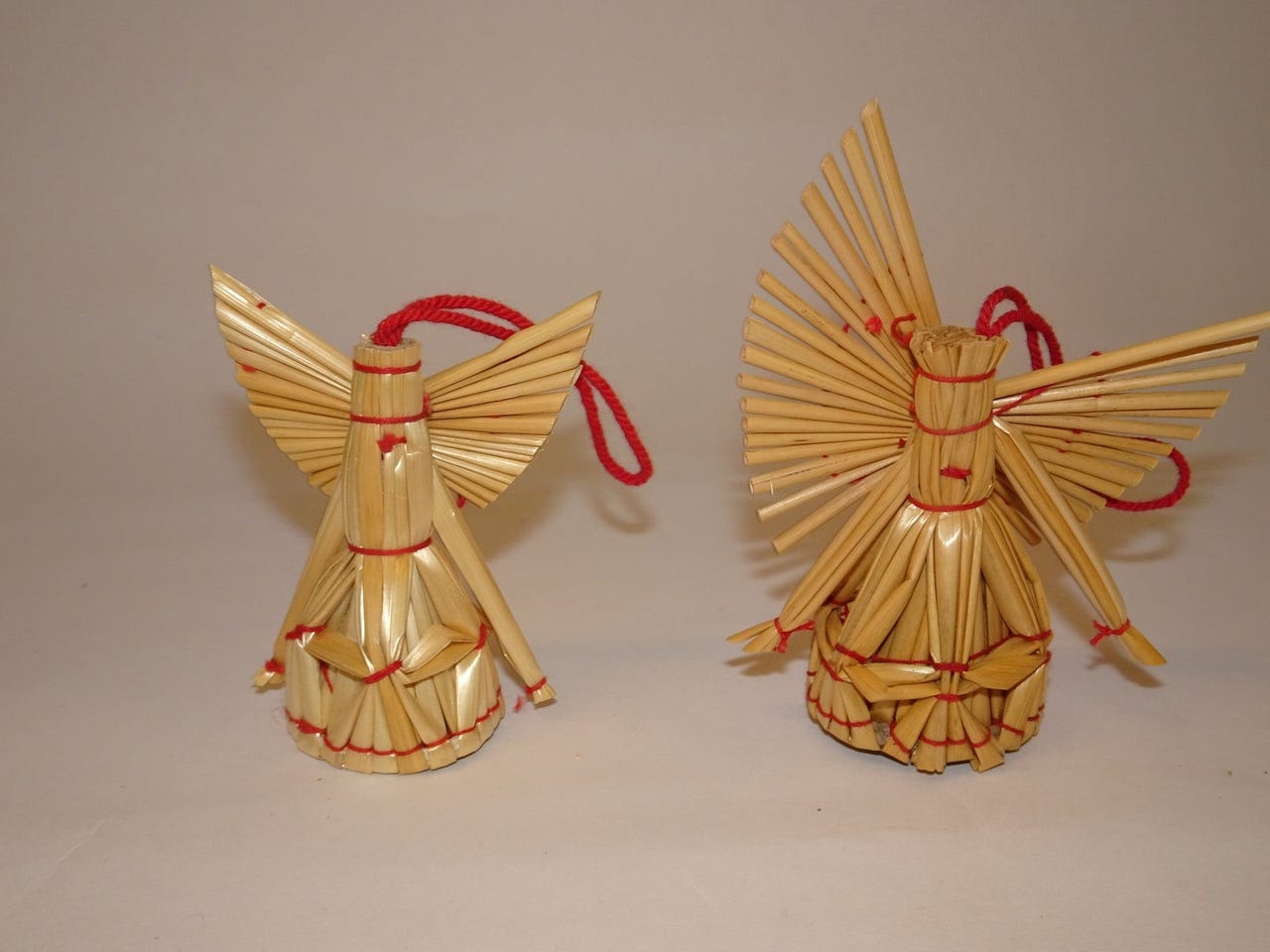 Juleengle af halm | DBA